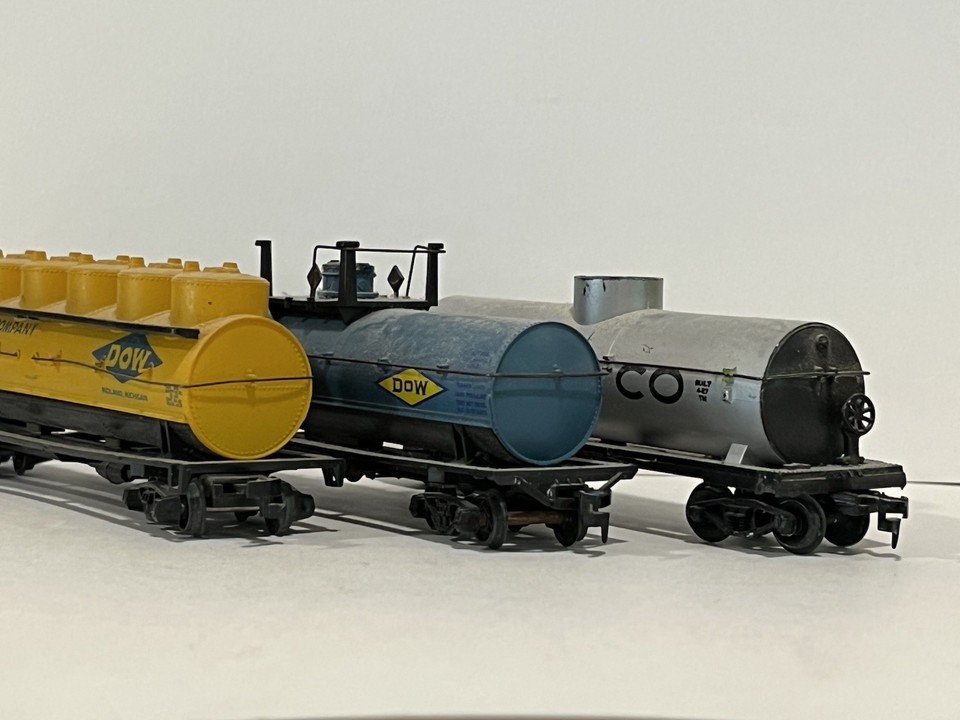 LOT OF 3 HO Scale Tank Cars (2) Dow Chemical, 1 Texaco. With 1 Original ...