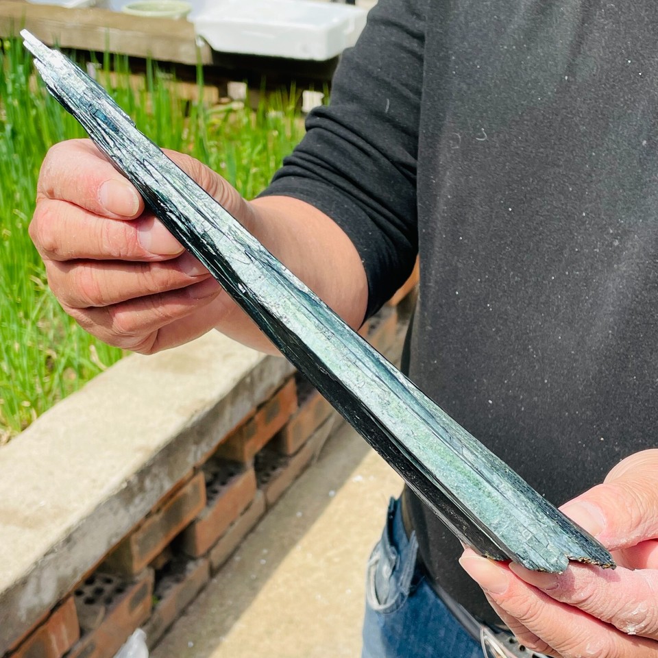 176g Long Natural Blue Vivianite Quartz Crystal Hydrous Iron Phosphate ...