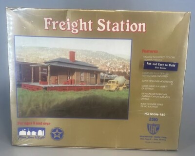 IHC Freight Train Station HO Scale 1:87 Kit #3510 NISB | eBay