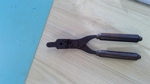 38 W.C.F Bullet Mold Casting Tool | eBay