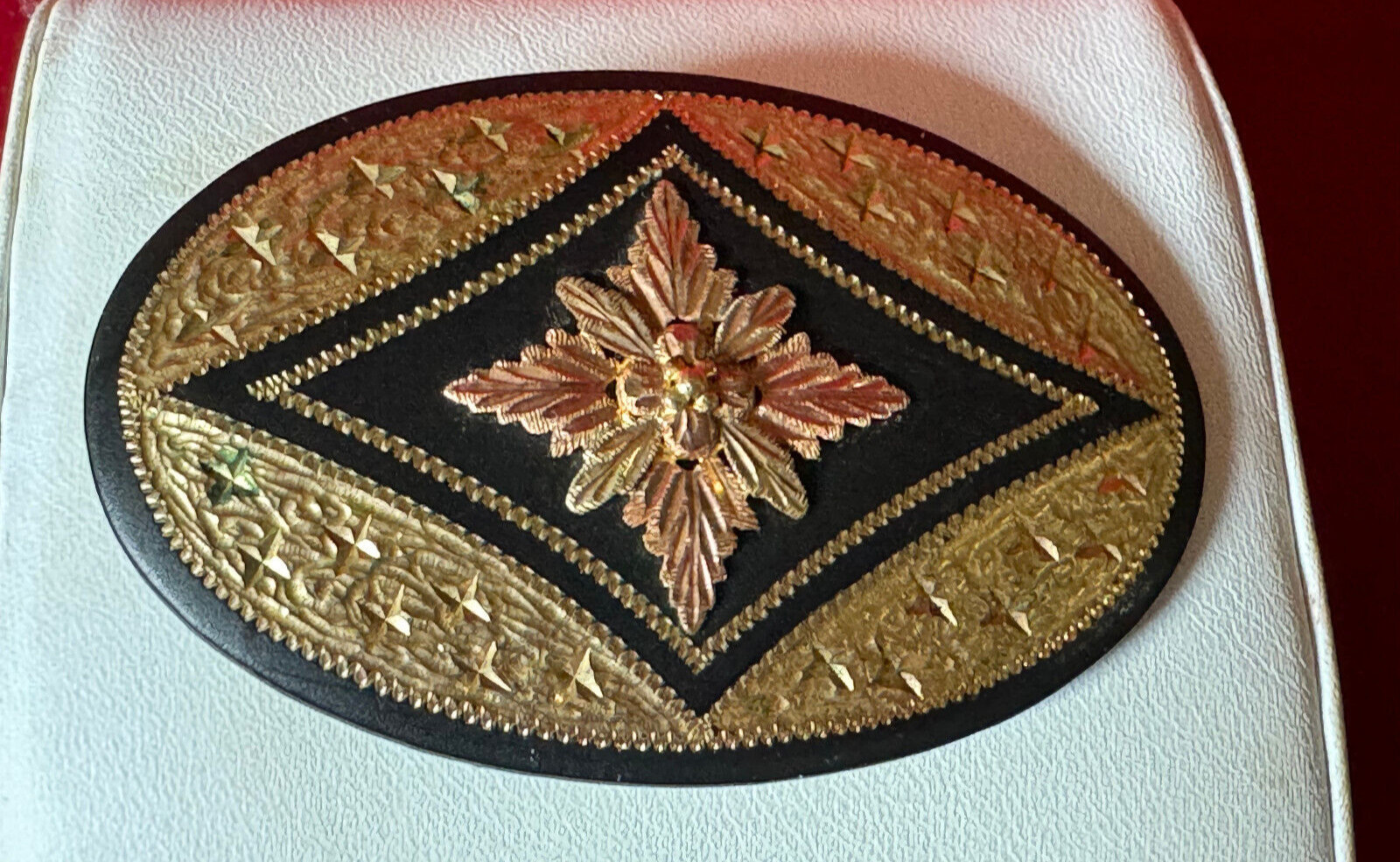 Vintage Black Hills Gold Lazy K 10k gold trimmed Flor… - Gem