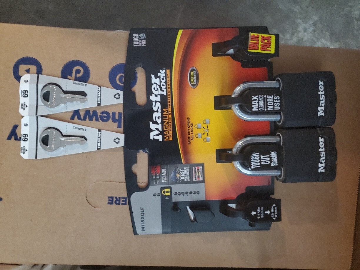 Master Lock 4-Pack 1.875-in Steel Keyed Padlock - M115XQLF - W/Key (2 ...