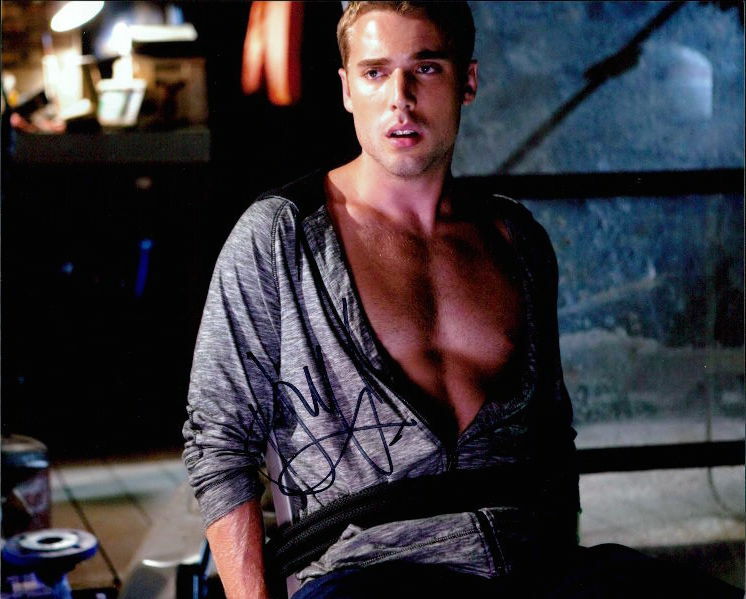 Dustin Milligan Shirtless Dustin Milligan Shirtless, Underwear, Gay,