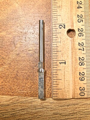 Urgos UW6 Series Clock Movement Winding Arbor (See Pics To ID Mvmt ...