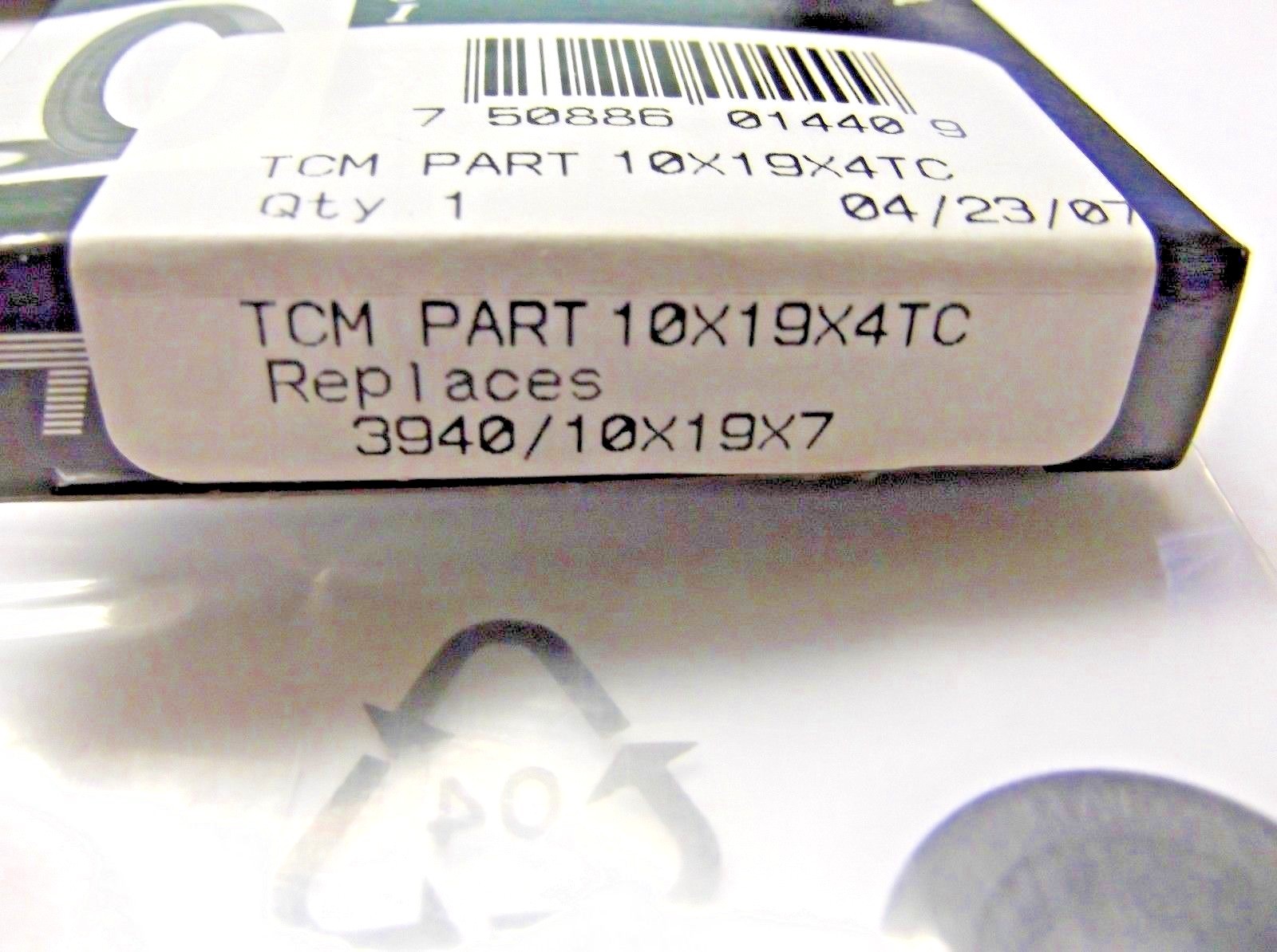 Lot of 2 - Dichtomatik TCM Metric Oil Seals 10mm x 19mm x 4mm | eBay