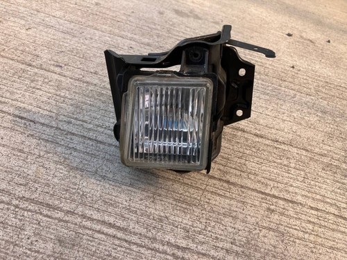 Ae86 Fog Lamp Passenger Side L Used Item | eBay