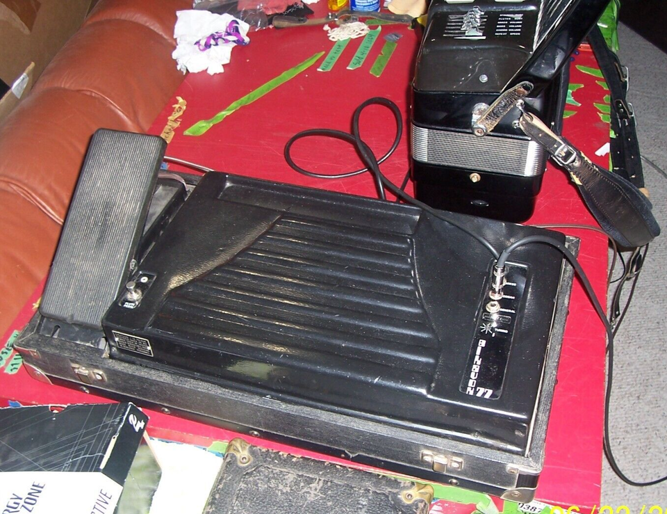 Elkavox Imperial 77 Accordion 3 and 5 reeds Electronic acoustic ...