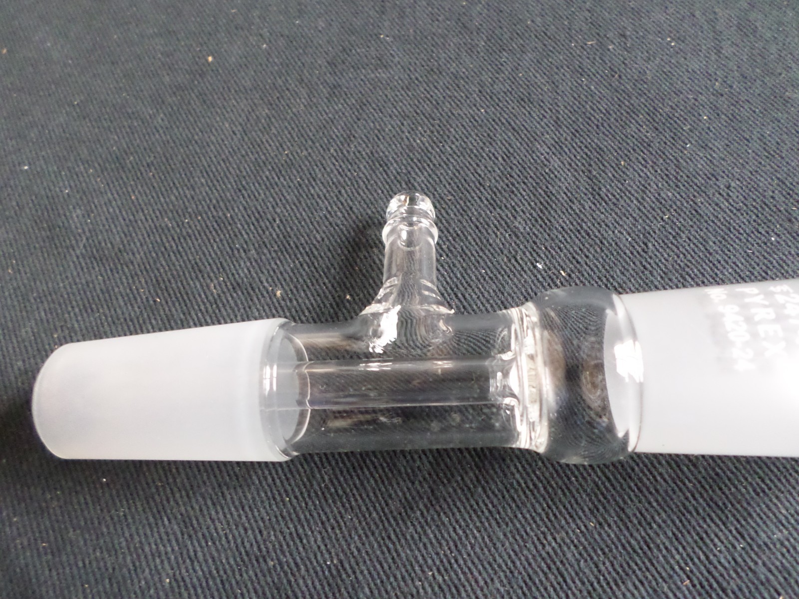 NEW Corning Pyrex Glass 24/40 Vacuum Inlet Distillation Straight ...