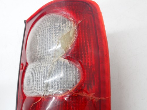 PROTON JUMBUCK / ARENA REAR LEFT PASSENGER SIDE LIGHT (CRACKED LENS ...