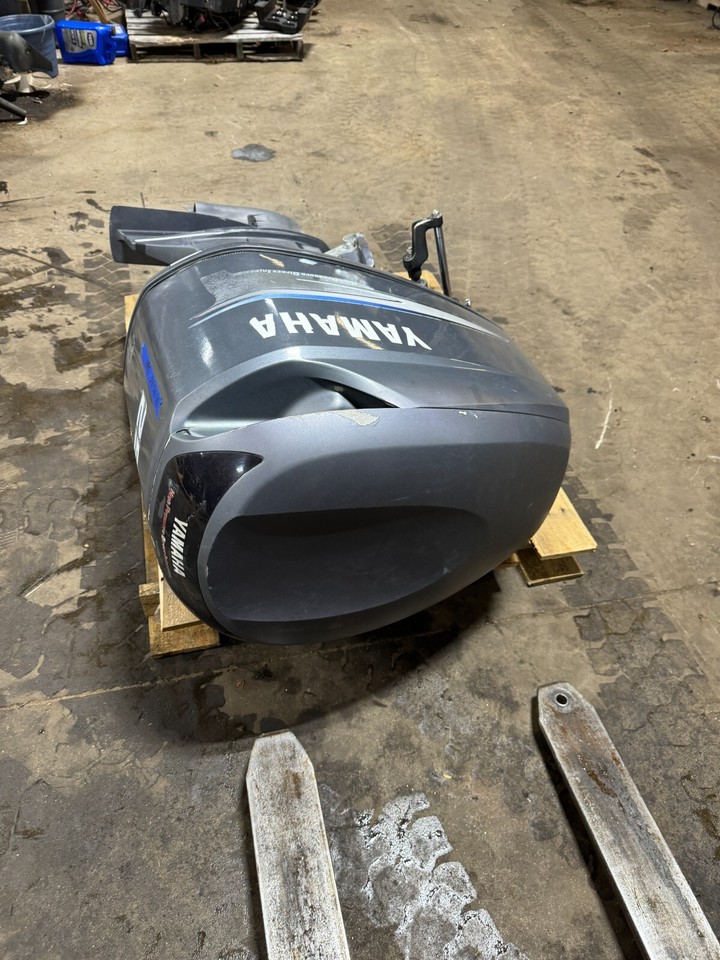 2004 Yamaha 250 HPDI 30" Outboard Boat Motor Engine Good Shape Runs ...