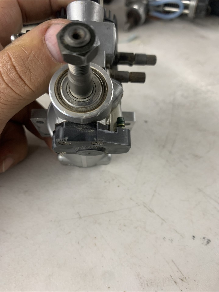 YS 61s high-performance pattern/competition long stroke aircraft heli ...