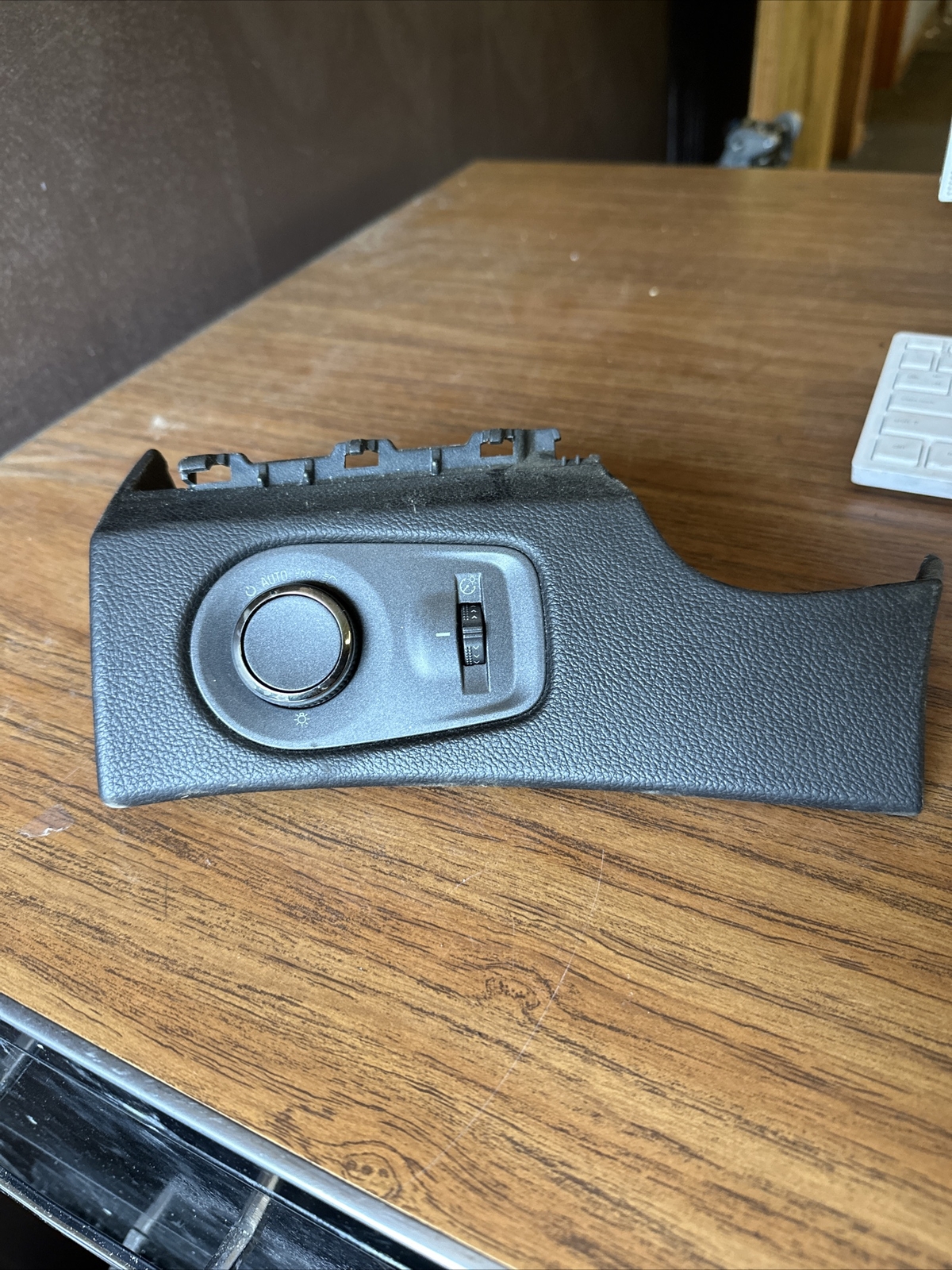 2010-2015 CADILLAC SRX OEM LEFT FRONT DRIVER SIDE DASH TRIM INSTRUMENT ...