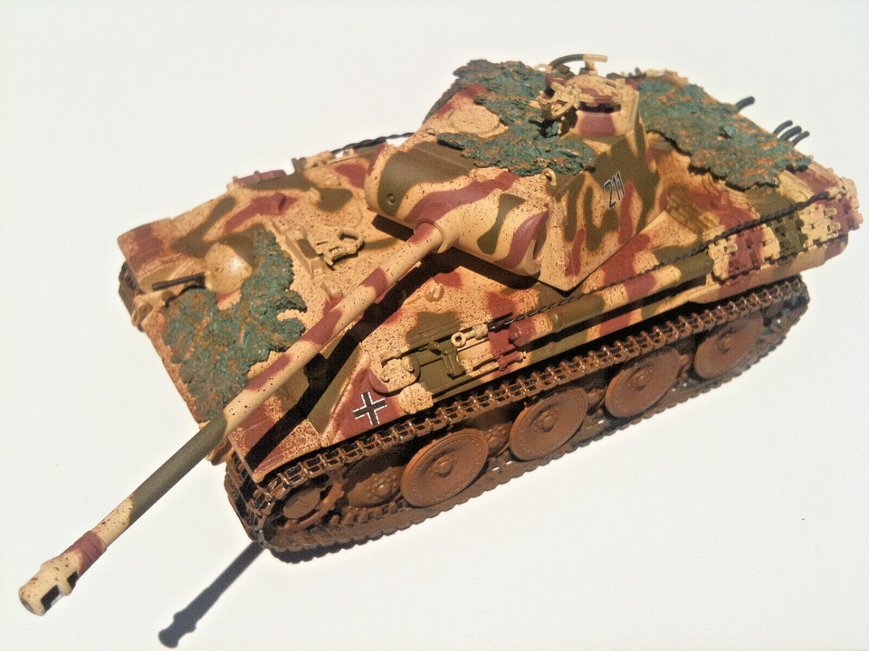 Corgi MAN Sd.kfz.171 Panther Tank German Army, Stoumont Belgium 1:50 ...