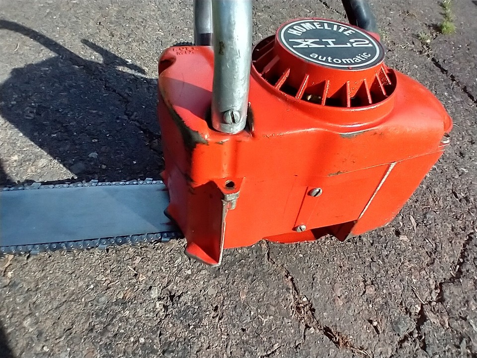 homelite XL2 auto chainsaw runs/cuts out top end case manual tools dual ...