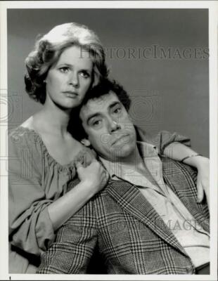 1979 Press Photo Sharon Gless and John Schuck in "Turnabout" TV Series ...