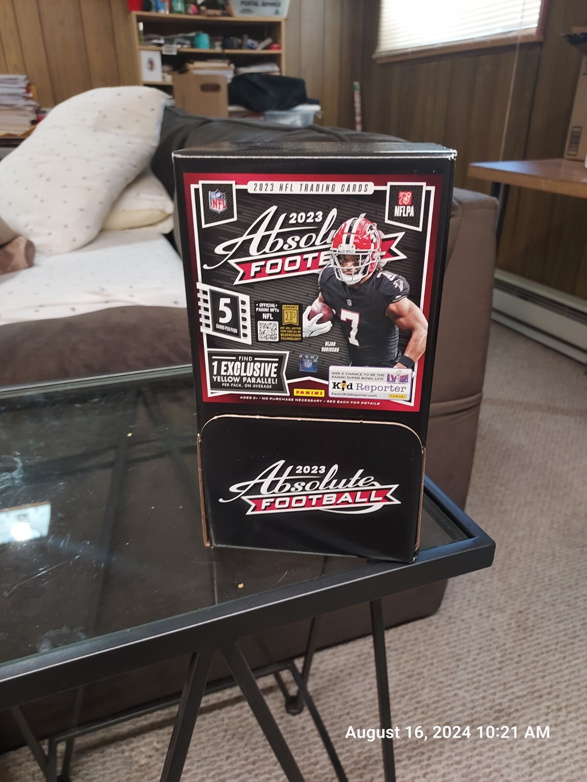 2023 Absolute Football Gravity Feed Box 48 5 card packs | eBay