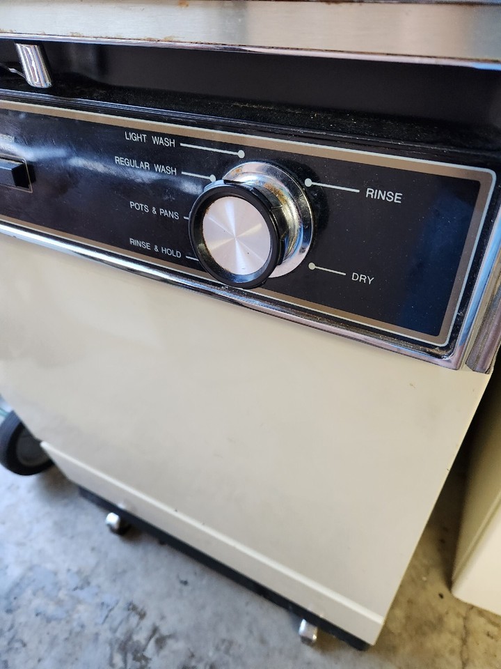 Vintage MAYTAG White 3 Cycle Portable Roll Around Dishwasher LWC704 ...
