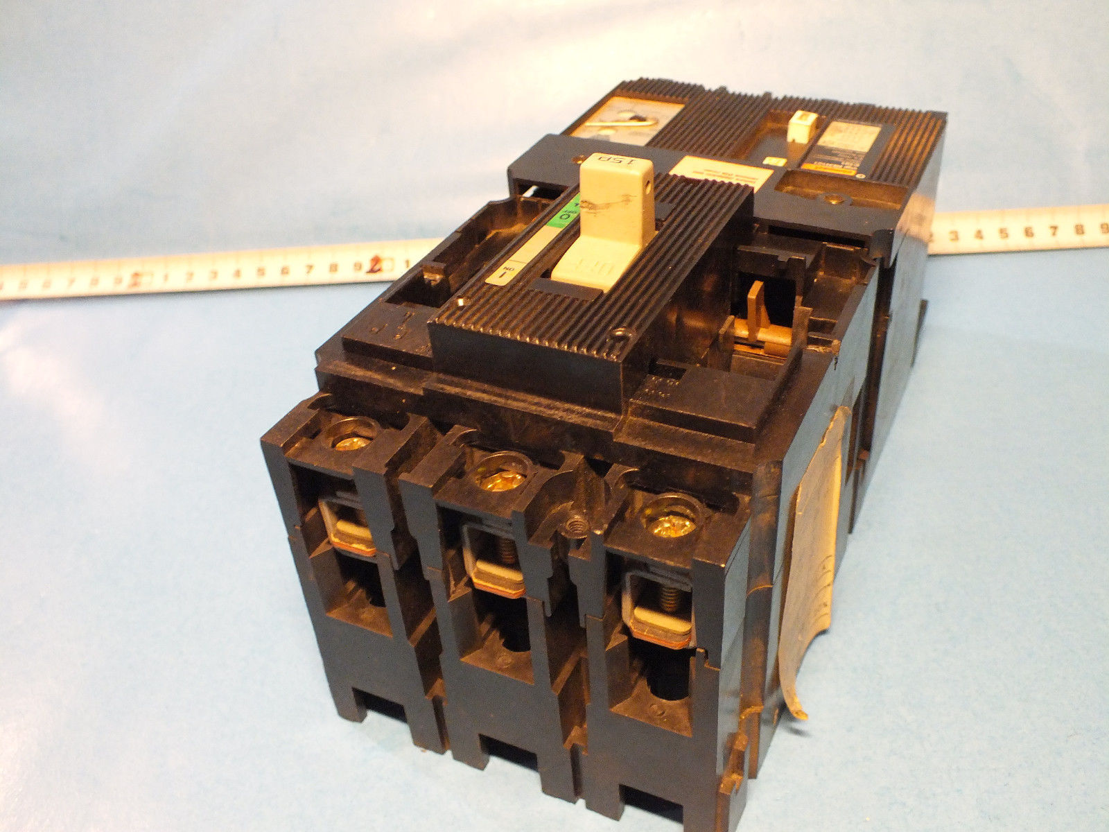 MERLIN GERIN REH101 C101 15A 220/415V 50/60Hz COMPACT VIGI & C101N (11 ...