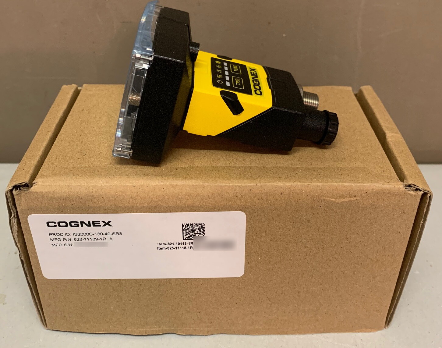 Cognex Is2000c-130-40-sr8 Color Insight Vision Camera Sensor Is2000c ...