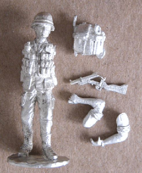 Valiant Miniatures Kit# 9938 - US Grenadier - Vietnam - 54mm | eBay
