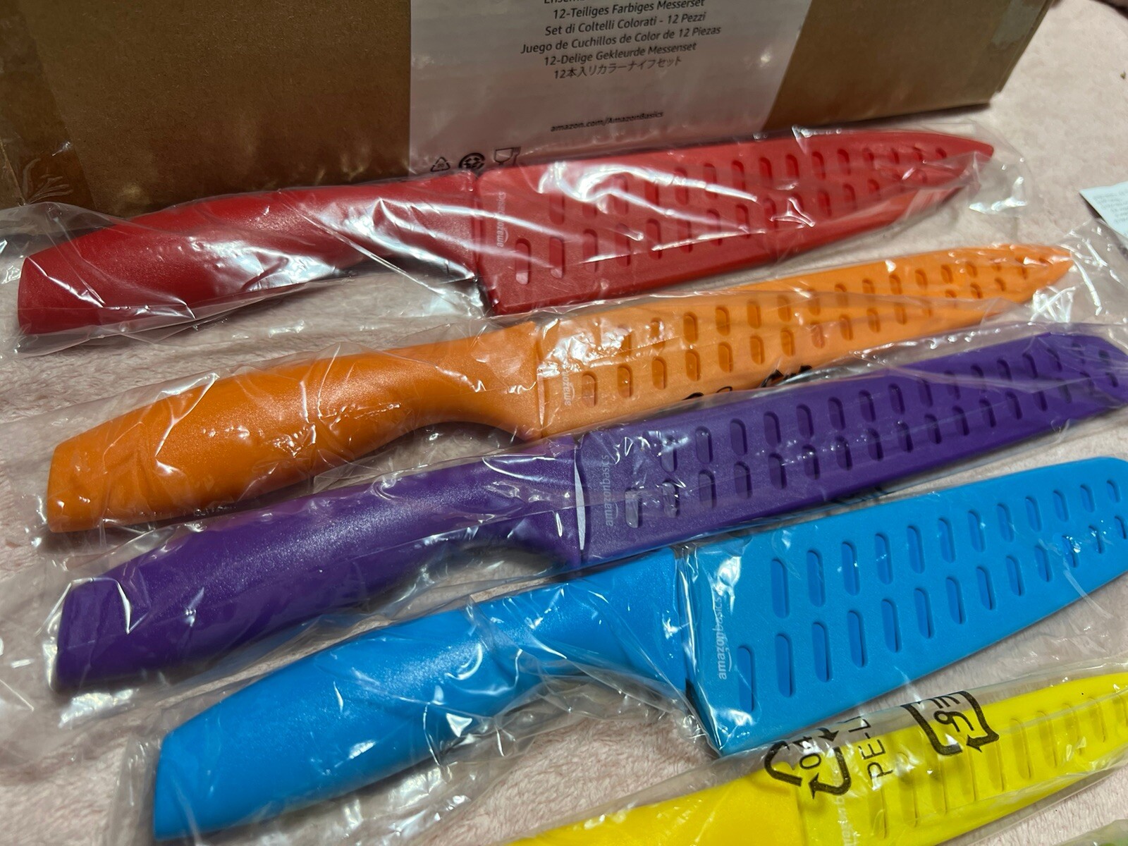 Amazon Basics Color-Coded Kitchen 12-Piece Knife Set, 6 Knives with 6 ...