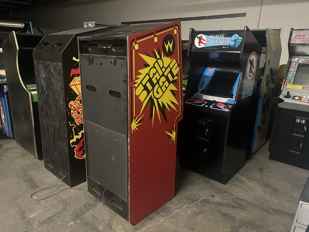 Stargate Arcade Machine