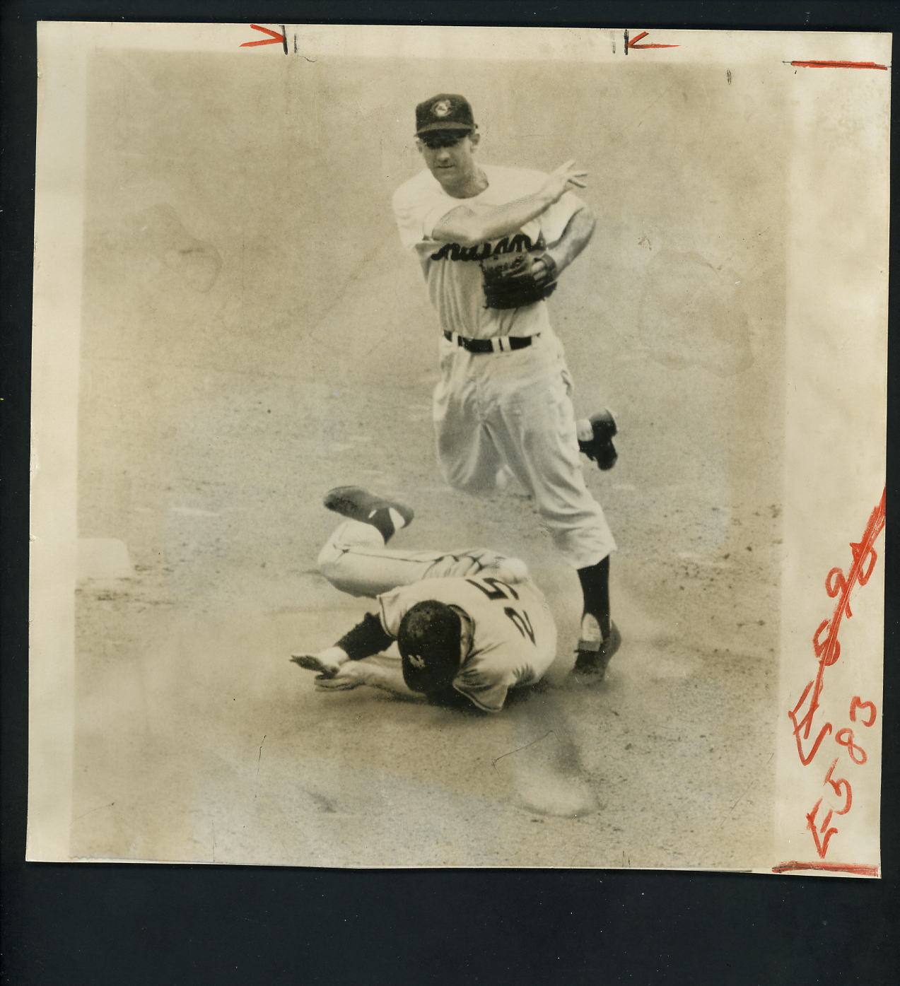George Strickland & Whitey Lockman 1954 World Series Press Photo ...