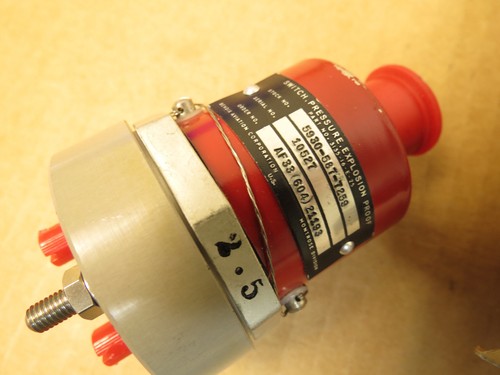 Aircraft Fuel Pressure Switch “Explosion Proof” Bendix 3135-16-E-25 New ...