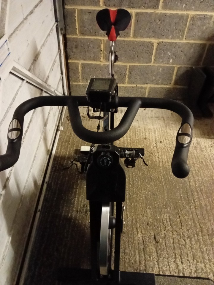 Jll IC300 Spin Bike/ 20kg Wheel, Excellent Condition £300 new/ Bargain ...