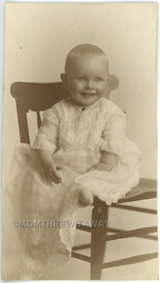 c1910s Photo IA Iowa Lansing Cute Little Baby Girl Elinor Larson ...