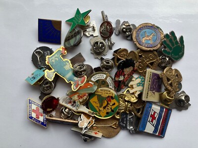Vintage and Collectable Enamel And Metal Pin Badges | eBay