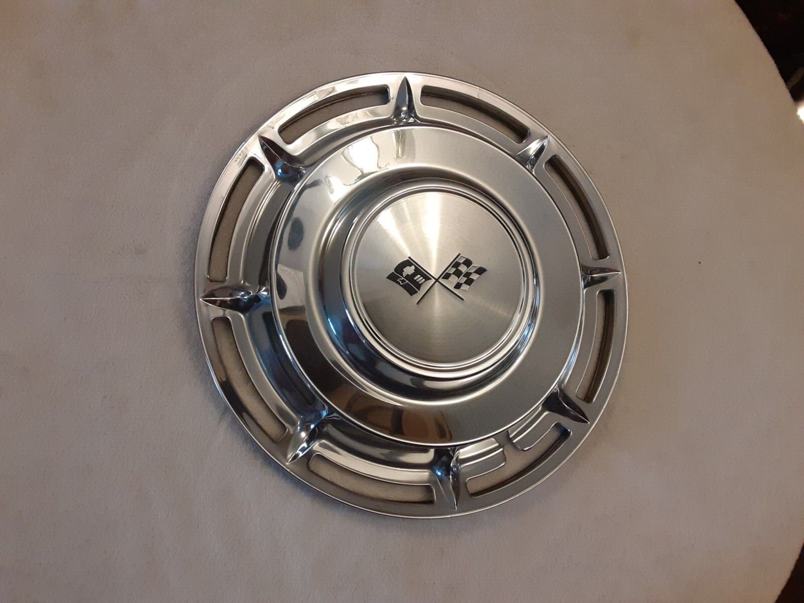 Chevrolet 14" Checker Flag Rally Hubcap Vintage | 14 in | Genuine OEM ...