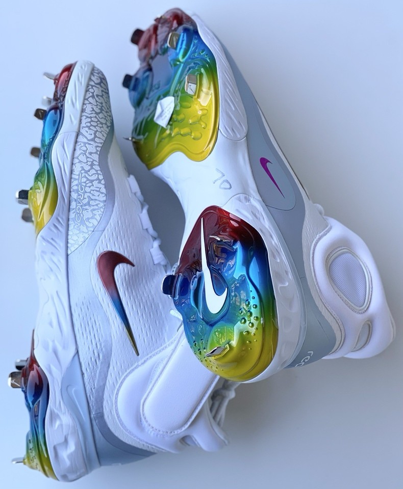 Nike Alpha Huarache Elite 4 Men’s High-Top Cleats White/Hyper Violet ...