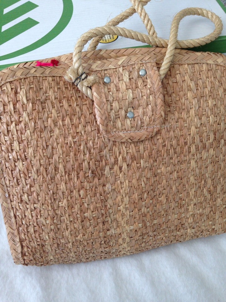 Beautiful Woven Large Reed Rattan Handbag with Sturdy Rope Handles | eBay