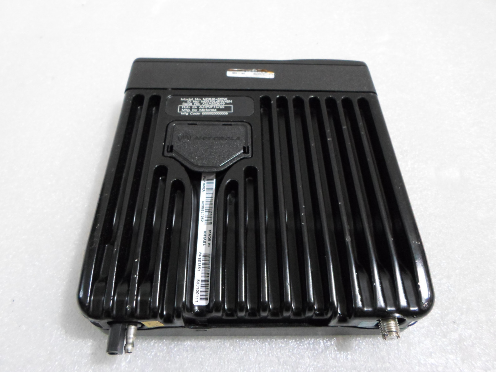 MOTOROLA MCS 2000 2-WAY RADIO M01HX+812W W/1X-MOTOROLA HLN6412A ...