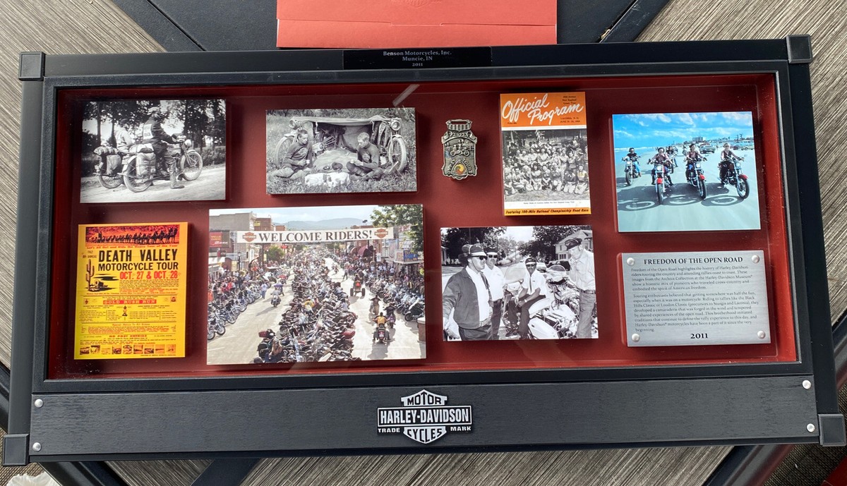 Harley Davidson Shadow Box Miniatura Con Moto Harley Davidson1928