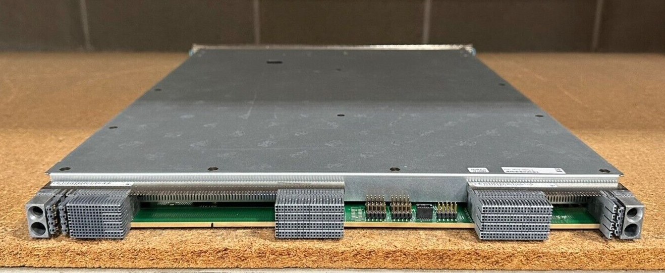 Juniper MPC7E-MRATE 12 x QSFP+/QSFP28 Multirate Port Line Card 1Year ...