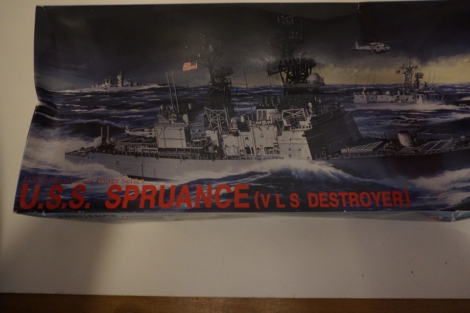 1/350 Dragon USS Spruance "VLS Destroyer" (756) damaged box | eBay