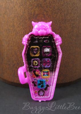 Monster High Doll G3 Clawdeen Wolf Boo Crew Handheld Cell Phone | eBay