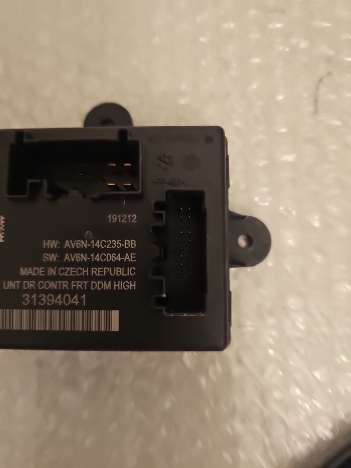 11-13 VOLVO S60 Electronic Driver Left LH Door Control Module Unit ...