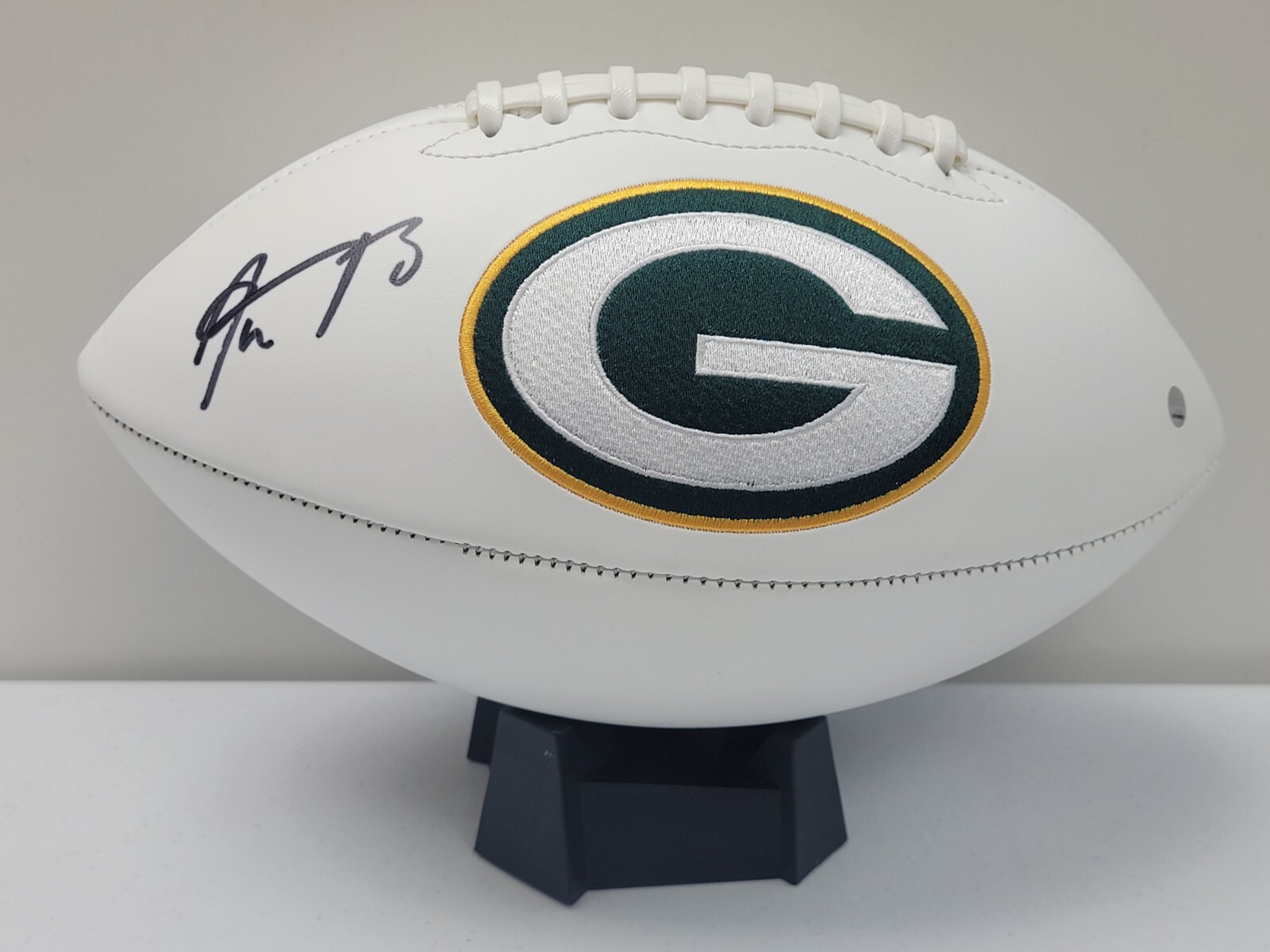 Aaron Rodgers | Autographed Football Memorabilia & NFL Merchandise