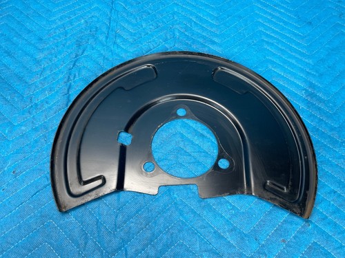 11-23 QX56 QX80 17-23 Armada Front Driver's Side Spindle Knuckle Splash ...