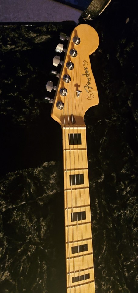 2018 Fender Meteora Parallel Universe Mint/Unused + Hard Case and CoA ...