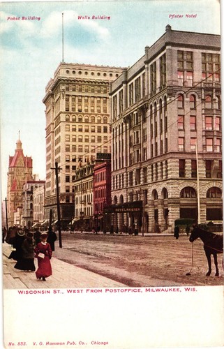 Wisconsin Str West from Post Office Milwaukee WI Unposted Postcard ...