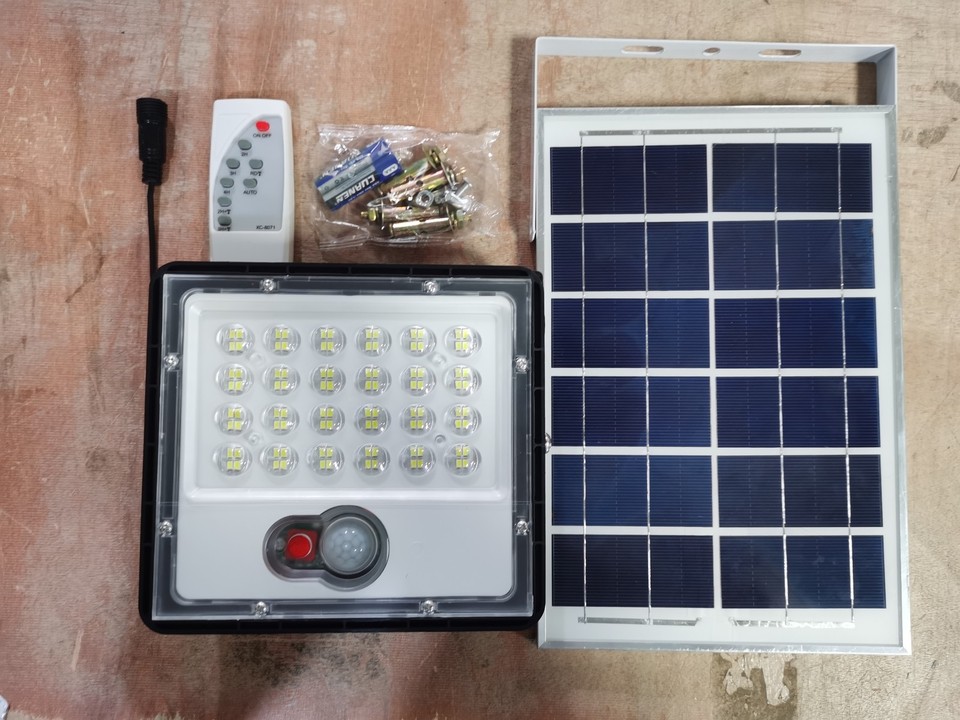 Solar lamp human body induction outdoor garden lamp floodlight yard ...