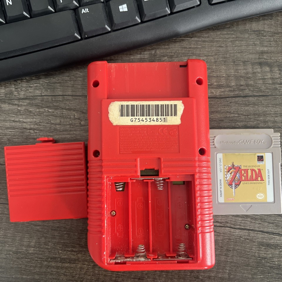 Nintendo Game Boy Red - 1989 DMG-01 - w/ The Legend of Zelda Link’s ...