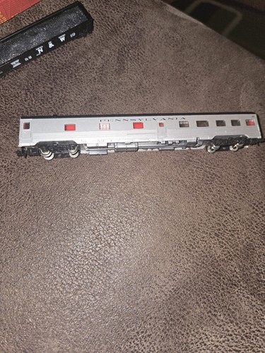 Lot Of 5 N Scale Freight Cars And One Passenger Car | eBay