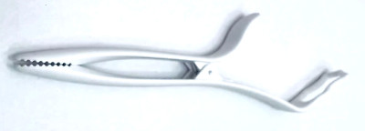 Pampered Chef Coating Tray Tool - White Large Clip Tongs Breading Tool ...