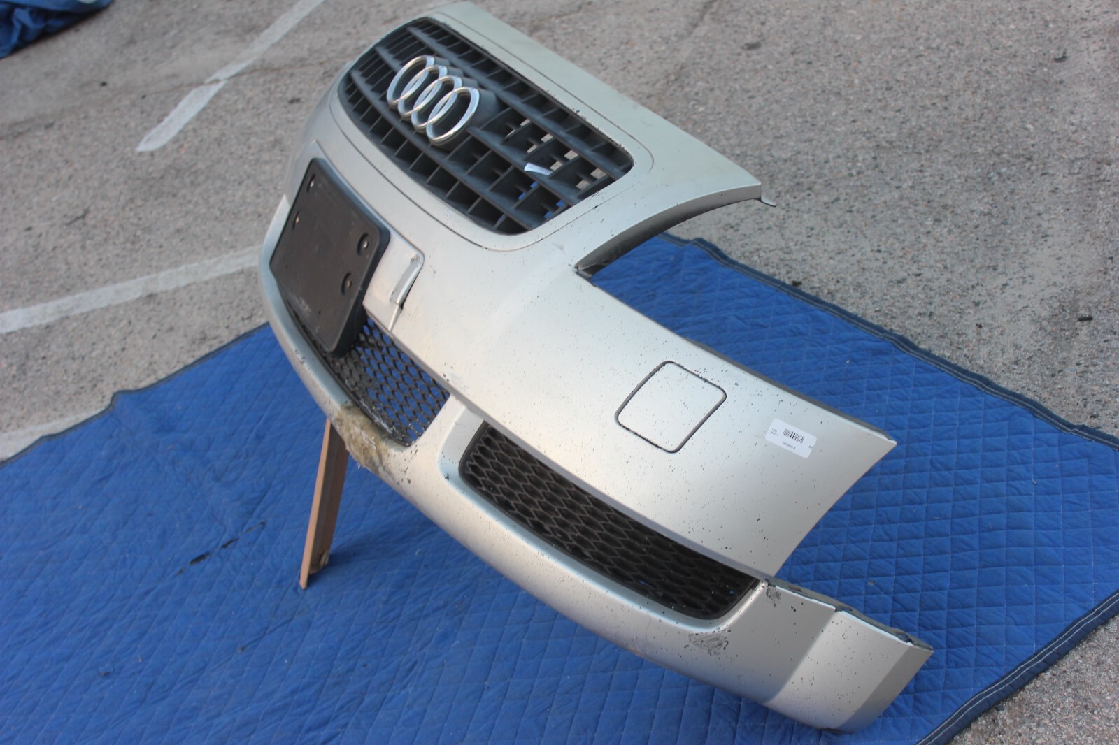 99-06 2002 2004 AUDI TT FRONT BUMPER COVER GRILL GENUINE FACTORY OEM ...
