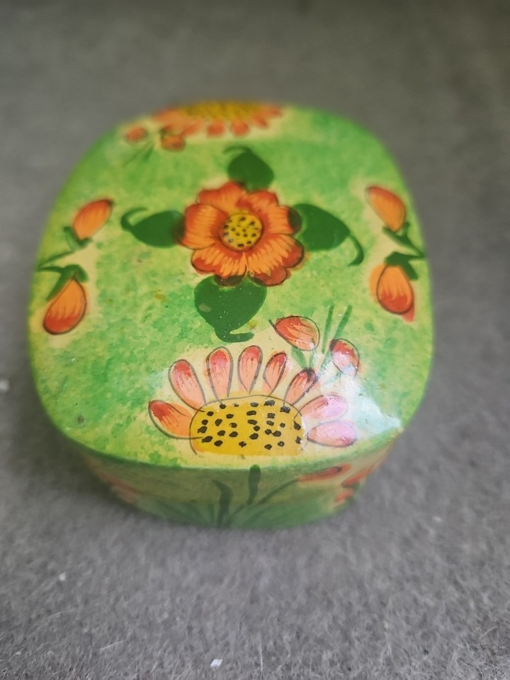 Vintage India Hand Painted Floral Lacquered Paper Mache Lidded Trinket ...